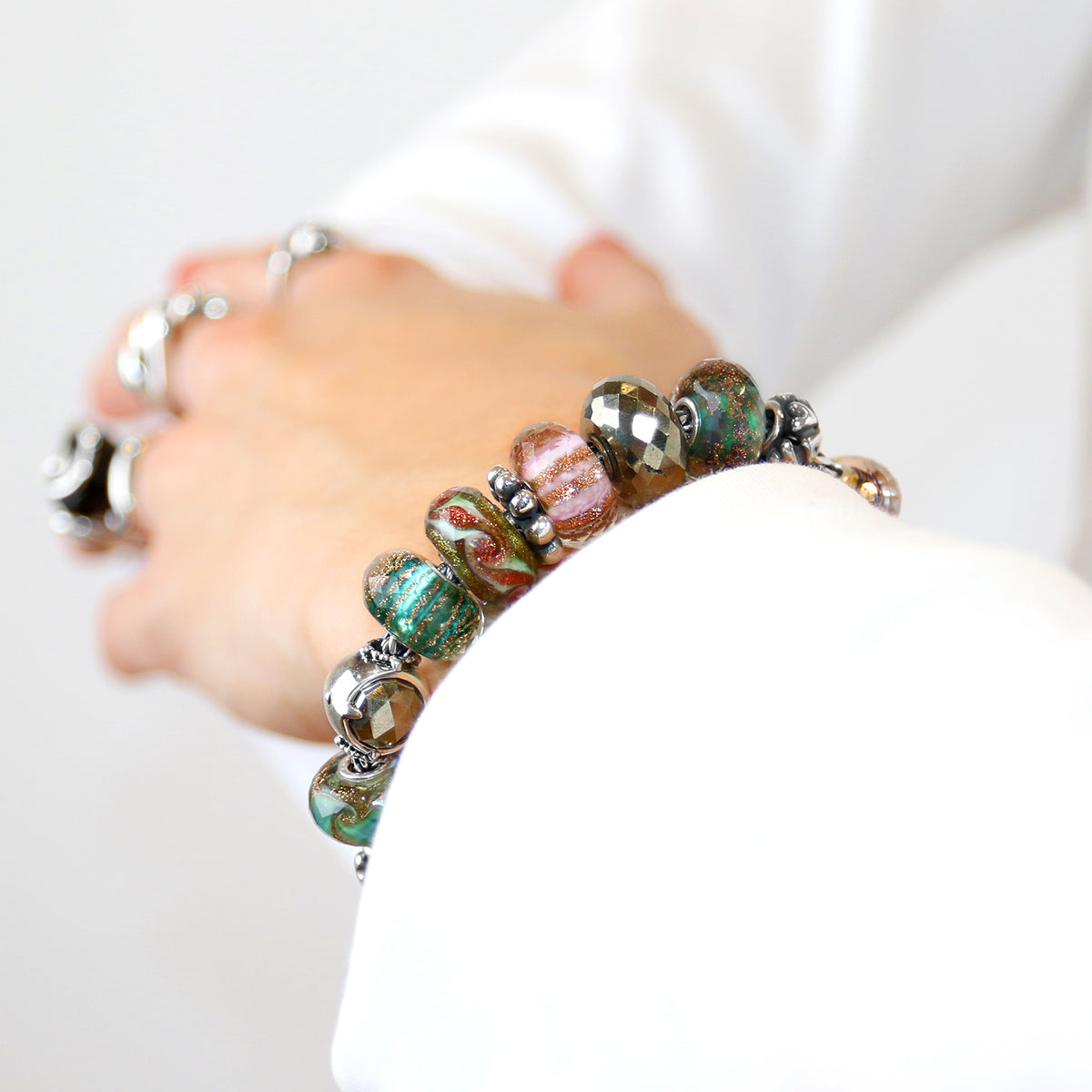 Official Trollbeads UK | Charms & Bracelets | Customisable Jewellery