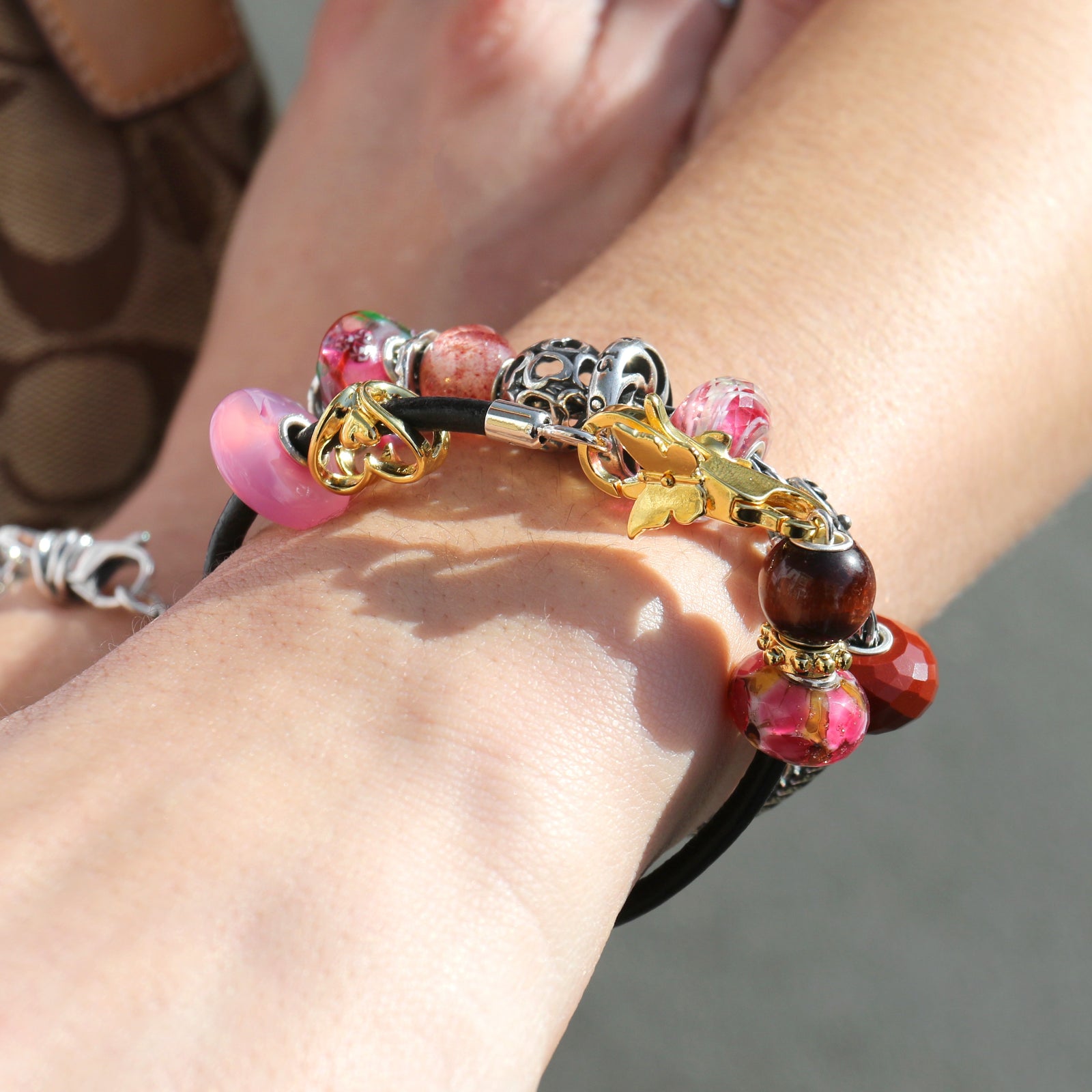 Official Trollbeads UK | Charms & Bracelets | Customisable Jewellery